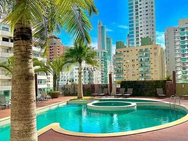 Apartamento para Venda em Balneário Camboriú/SC Centro 3 Quartos