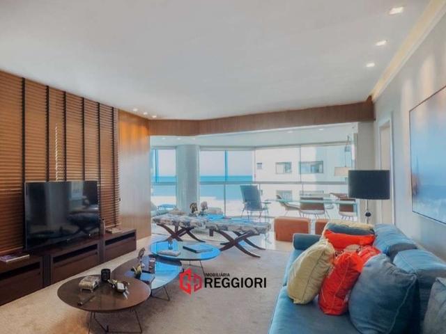 Apartamento para Venda em Balneário Camboriú/SC Centro 3 Quartos