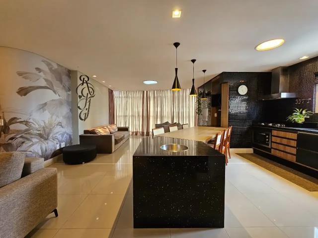 Apartamento para Venda em Balneário Camboriú/SC Centro 3 Quartos