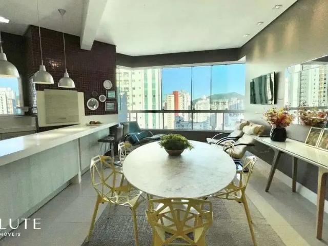 Apartamento para Venda em Balneário Camboriú/SC Centro 3 Quartos