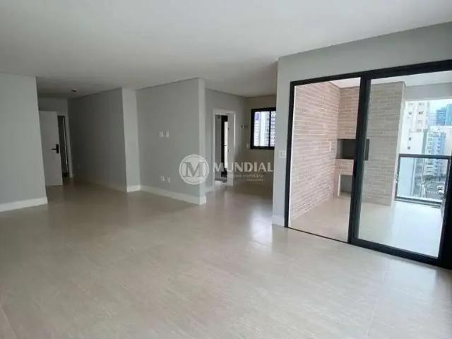 Apartamento para Venda em Balneário Camboriú/SC Centro 3 Quartos