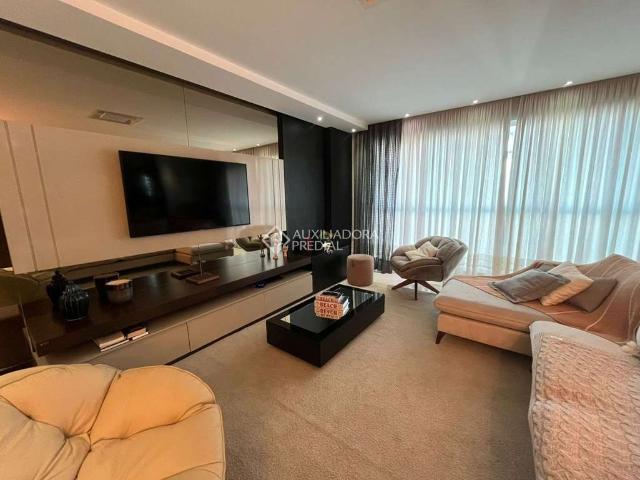 Apartamento para Venda em Balneário Camboriú/SC Centro 3 Quartos