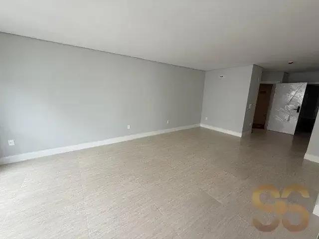 Apartamento para Venda em Balneário Camboriú/SC Centro 3 Quartos