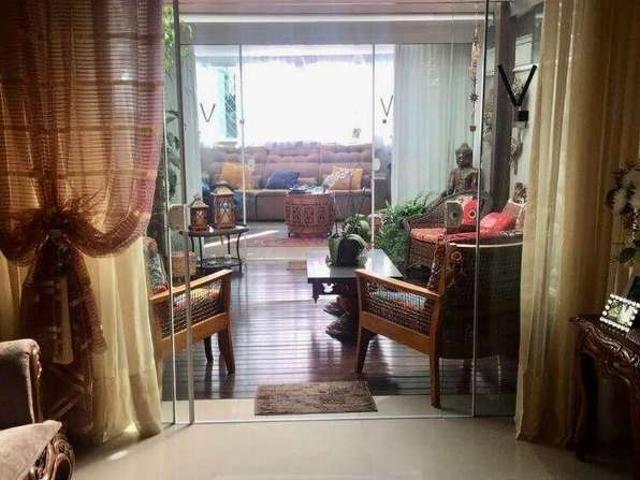 Apartamento para Venda em Balneário Camboriú/SC Centro 3 Quartos