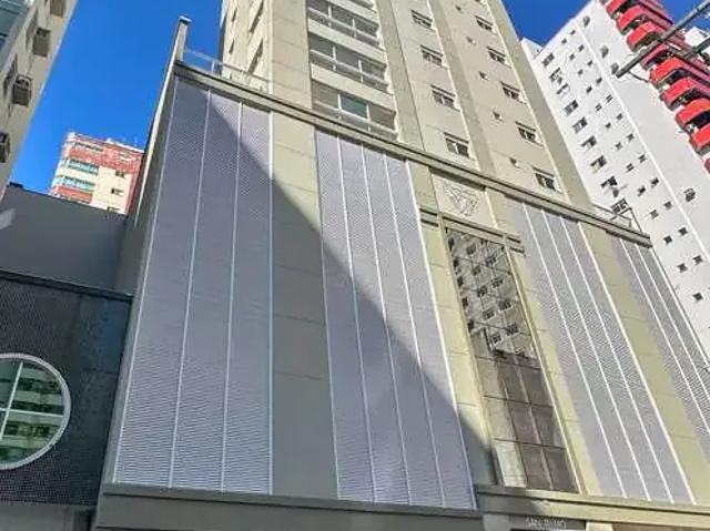 Apartamento para Venda em Balneário Camboriú/SC Centro 3 Quartos