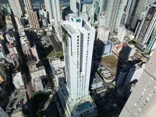 Apartamento para Venda em Balneário Camboriú/SC Centro 3 Quartos