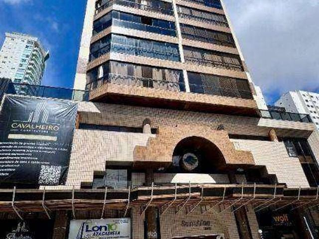 Apartamento para Venda em Balneário Camboriú/SC Centro 3 Quartos