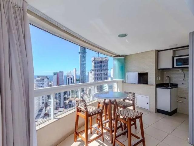 Apartamento para Venda em Balneário Camboriú/SC Centro 3 Quartos