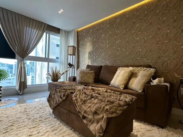 Apartamento para Venda em Balneário Camboriú/SC Centro 3 Quartos