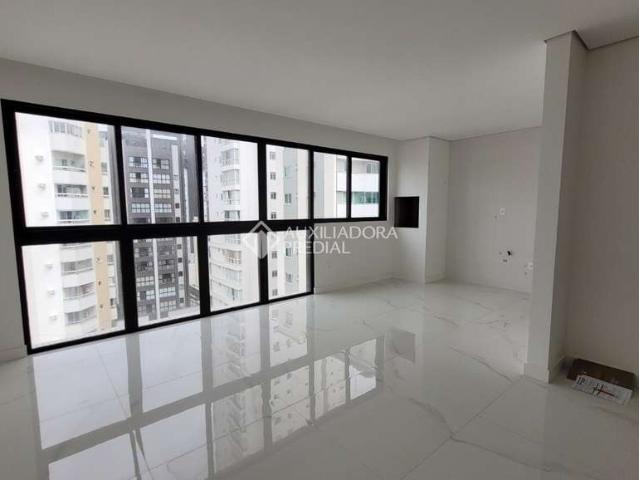 Apartamento para Venda em Balneário Camboriú/SC Centro 3 Quartos
