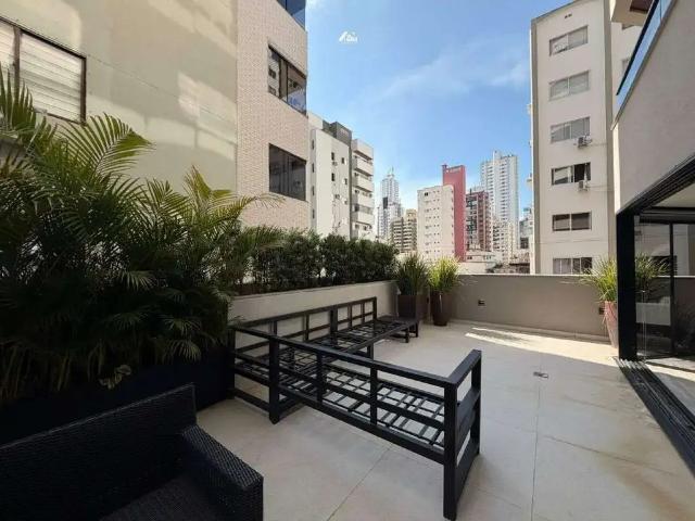 Apartamento para Venda em Balneário Camboriú/SC Centro 3 Quartos