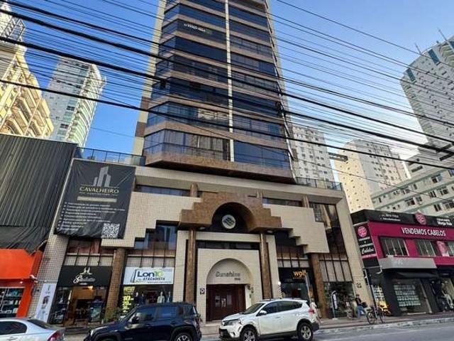 Apartamento para Venda em Balneário Camboriú/SC Centro 3 Quartos