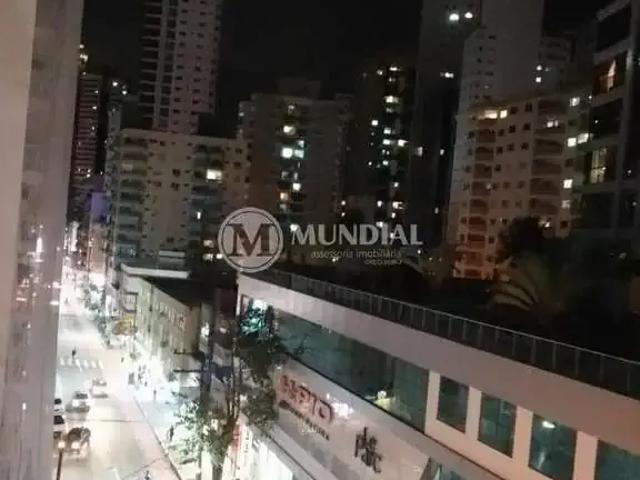 Apartamento para Venda em Balneário Camboriú/SC Centro 3 Quartos