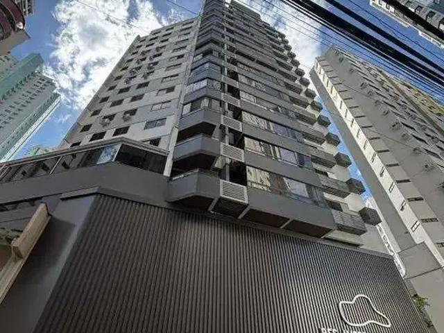 Apartamento para Venda em Balneário Camboriú/SC Centro 3 Quartos