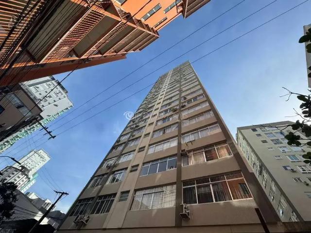 Apartamento para Venda em Balneário Camboriú/SC Centro 3 Quartos