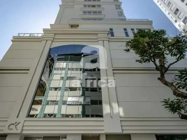 Apartamento para Venda em Balneário Camboriú/SC Centro 3 Quartos