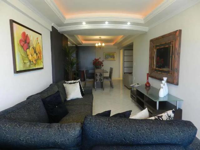 Apartamento para Venda em Balneário Camboriú/SC Centro 3 Quartos