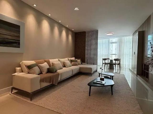 Apartamento para Venda em Balneário Camboriú/SC Centro 3 Quartos