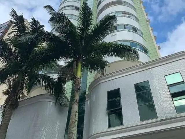Apartamento para Venda em Balneário Camboriú/SC Centro 3 Quartos