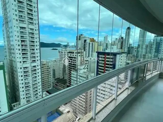 Apartamento para Venda em Balneário Camboriú/SC Centro 3 Quartos