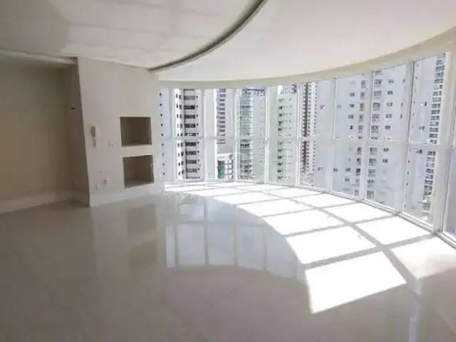 Apartamento para Venda em Balneário Camboriú/SC Centro 3 Quartos