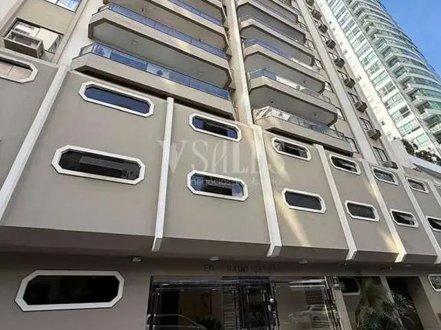 Apartamento para Venda em Balneário Camboriú/SC Centro 3 Quartos