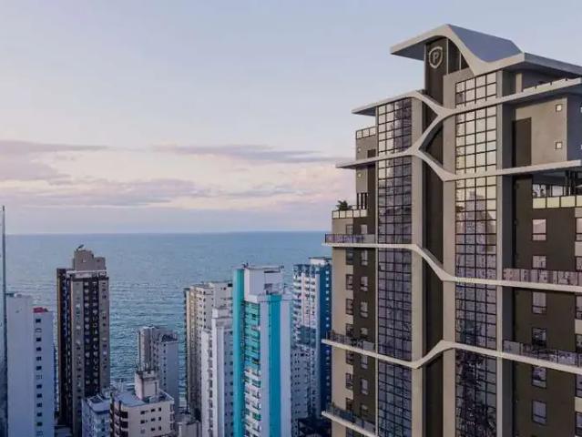 Apartamento para Venda em Balneário Camboriú/SC Centro 3 Quartos