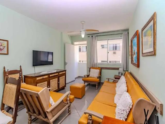 Apartamento para Venda em Balneário Camboriú/SC Centro 3 Quartos