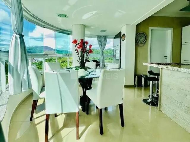 Apartamento para Venda em Balneário Camboriú/SC Centro 3 Quartos