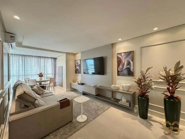 Apartamento para Venda em Balneário Camboriú/SC Centro 3 Quartos