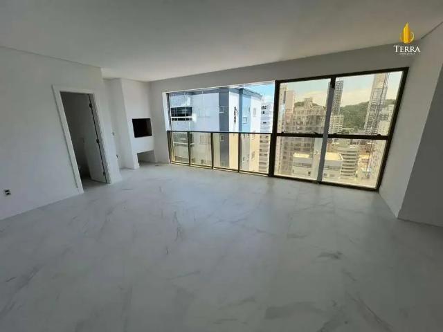 Apartamento para Venda em Balneário Camboriú/SC Pioneiros 4 Quartos