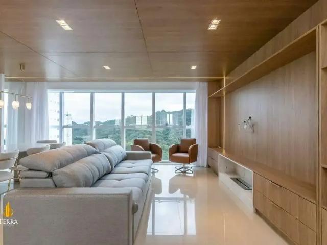 Apartamento para Venda em Balneário Camboriú/SC Pioneiros 4 Quartos