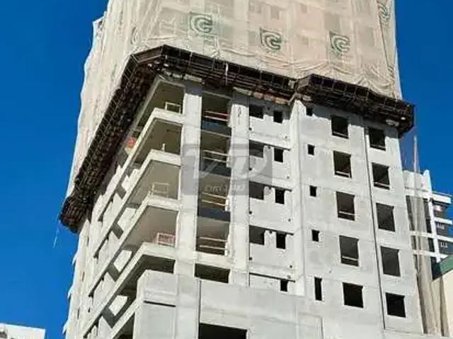 Apartamento para Venda em Balneário Camboriú/SC Pioneiros 4 Quartos