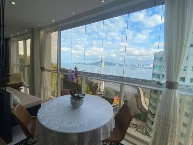 Apartamento para Venda em Balneário Camboriú/SC Pioneiros 4 Quartos