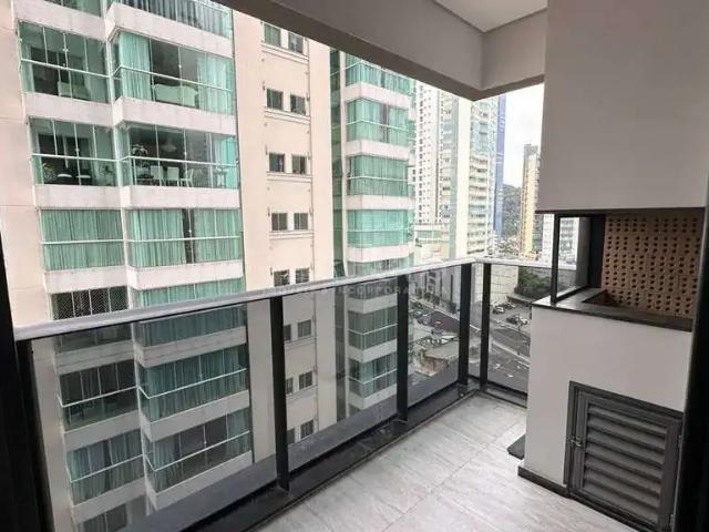Apartamento para Venda em Balneário Camboriú/SC Pioneiros 4 Quartos