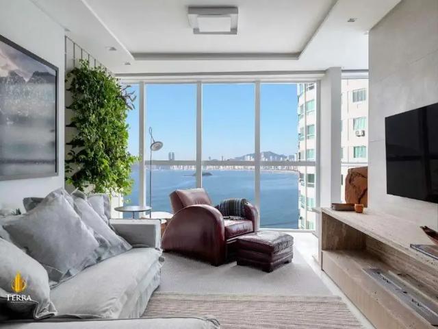 Apartamento para Venda em Balneário Camboriú/SC Pioneiros 4 Quartos