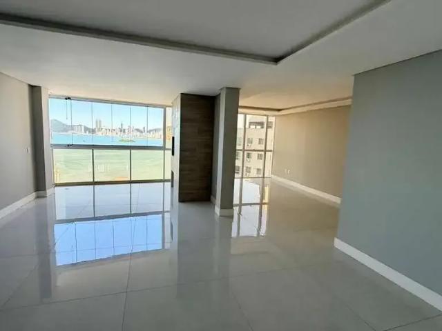 Apartamento para Venda em Balneário Camboriú/SC Pioneiros 4 Quartos