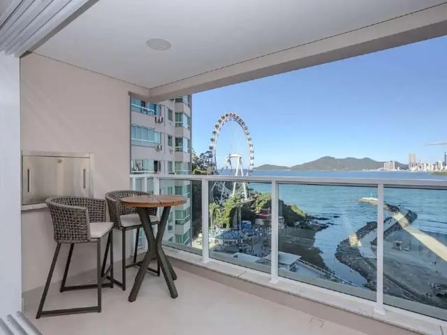 Apartamento para Venda em Balneário Camboriú/SC Pioneiros 4 Quartos