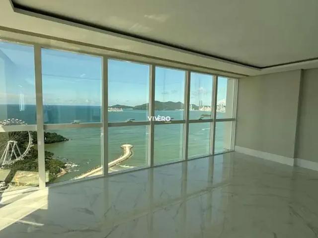 Apartamento para Venda em Balneário Camboriú/SC Pioneiros 4 Quartos