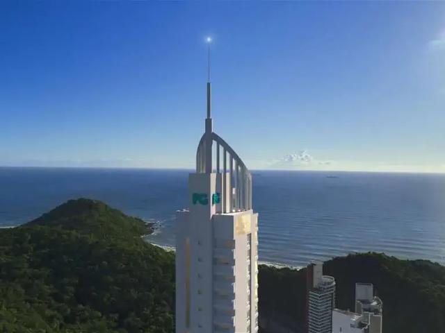 Apartamento para Venda em Balneário Camboriú/SC Pioneiros 4 Quartos