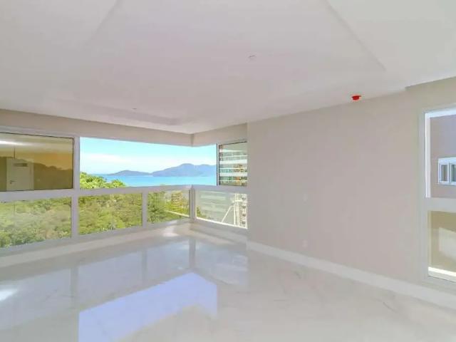 Apartamento para Venda em Balneário Camboriú/SC Pioneiros 4 Quartos