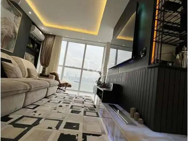 Apartamento para Venda em Balneário Camboriú/SC Pioneiros 4 Quartos