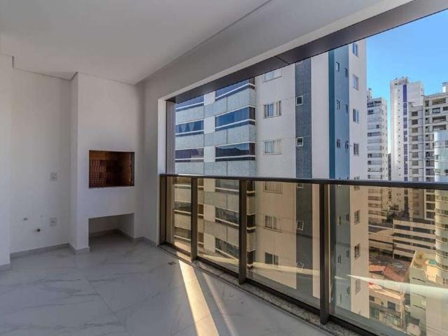 Apartamento para Venda em Balneário Camboriú/SC Pioneiros 4 Quartos