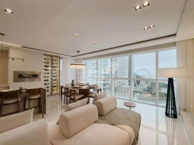 Apartamento para Venda em Balneário Camboriú/SC Pioneiros 4 Quartos