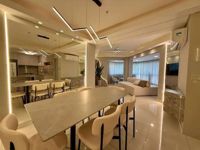 Apartamento para Venda em Balneário Camboriú/SC Pioneiros 2 Quartos