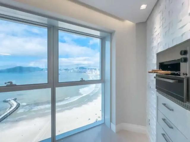 Apartamento para Venda em Balneário Camboriú/SC Pioneiros 2 Quartos