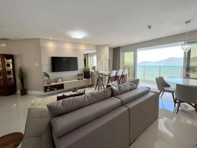 Apartamento para Venda em Balneário Camboriú/SC Pioneiros 3 Quartos