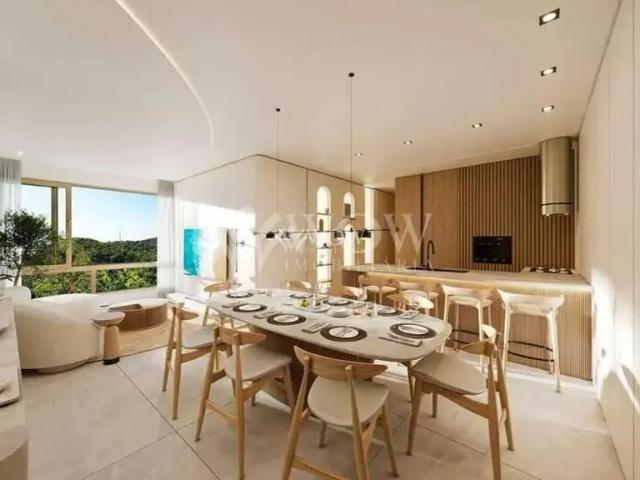 Apartamento para Venda em Balneário Camboriú/SC Pioneiros 3 Quartos