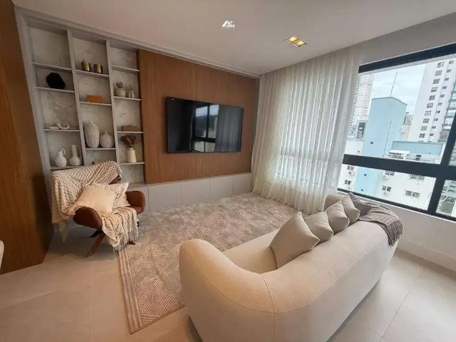 Apartamento para Venda em Balneário Camboriú/SC Pioneiros 3 Quartos