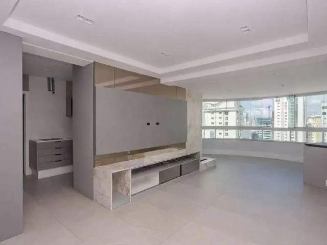 Apartamento para Venda em Balneário Camboriú/SC Pioneiros 3 Quartos